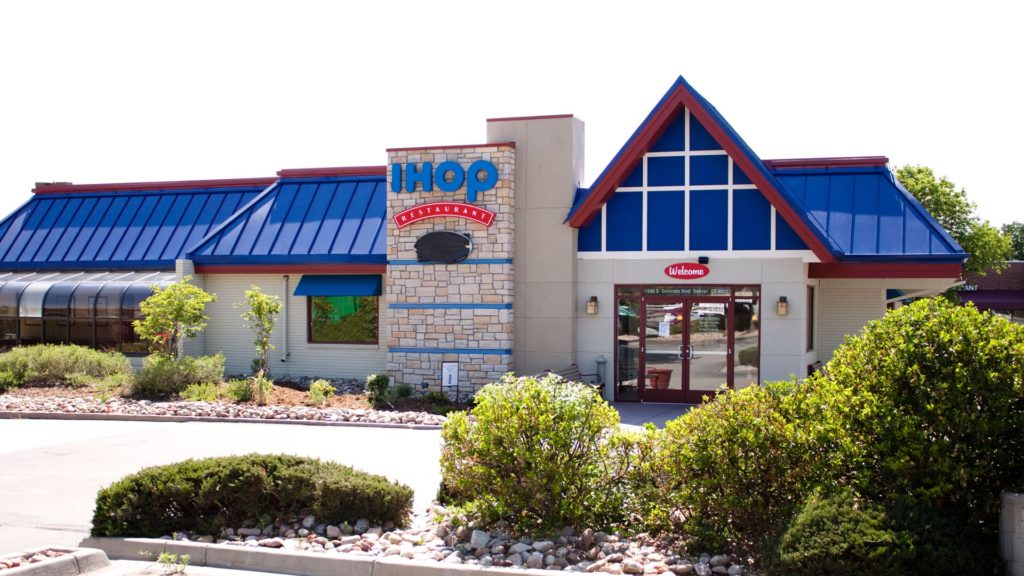 IHOP’s restaurant, Denver, Colorado - Michael McLean architecte